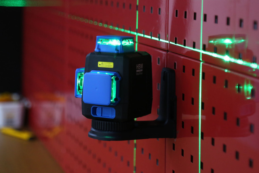 HBM laser 360° groen licht | HBM Machines
